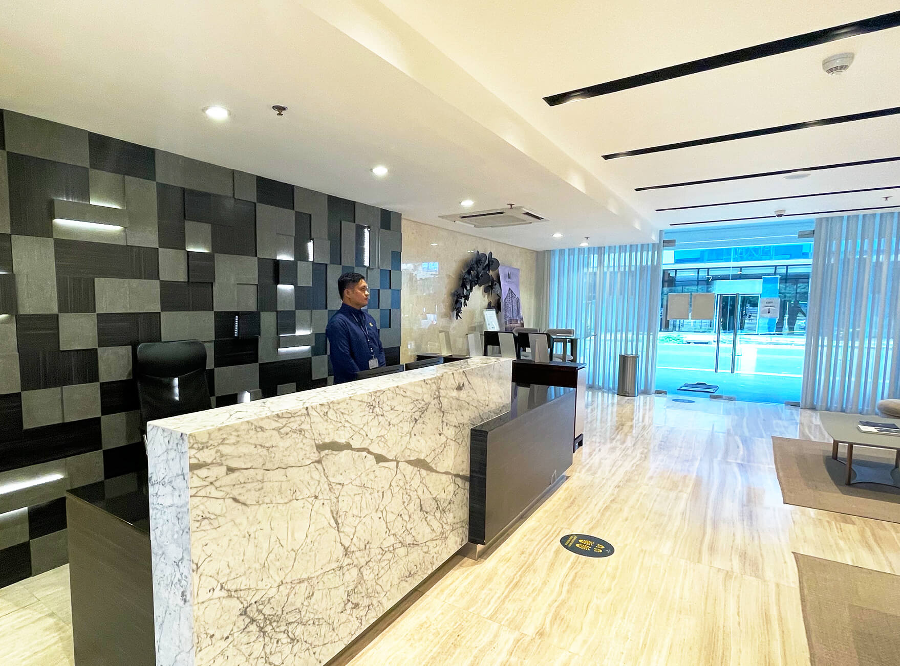 Pixel Residences - Aseana Holdings Inc.